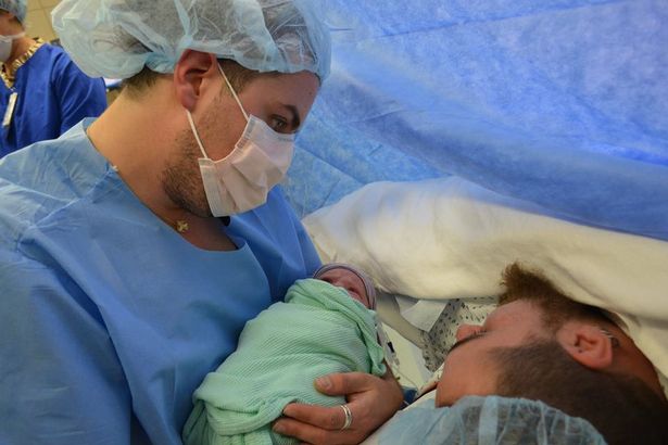 Transgender Becomes First Person to Give Birth While Living as BOTH Man ...